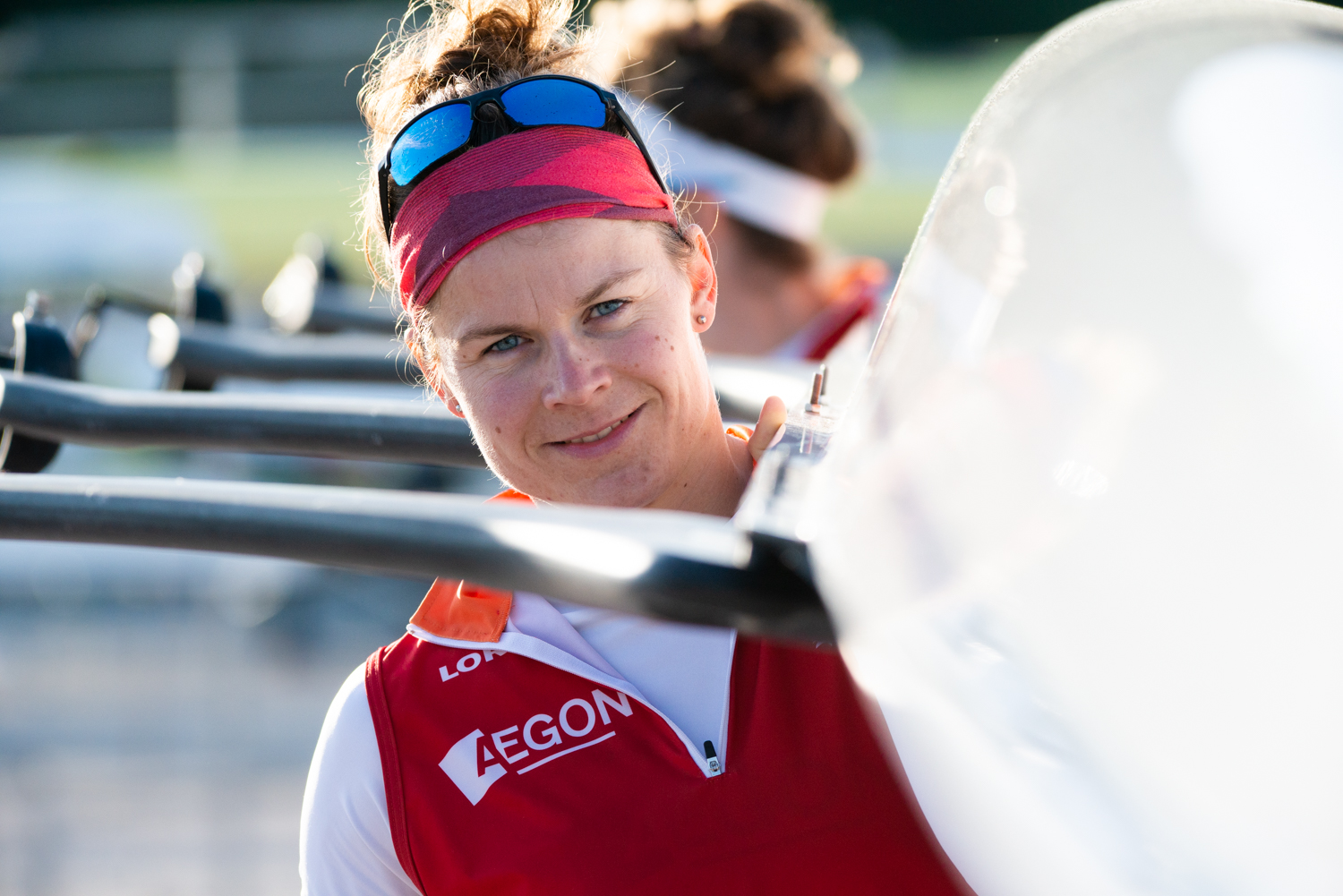 Inge Janssen zit weer met een ‘frisse kop’ in de boot